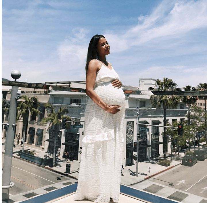 Ameriie pregnant 3 - MEFeater