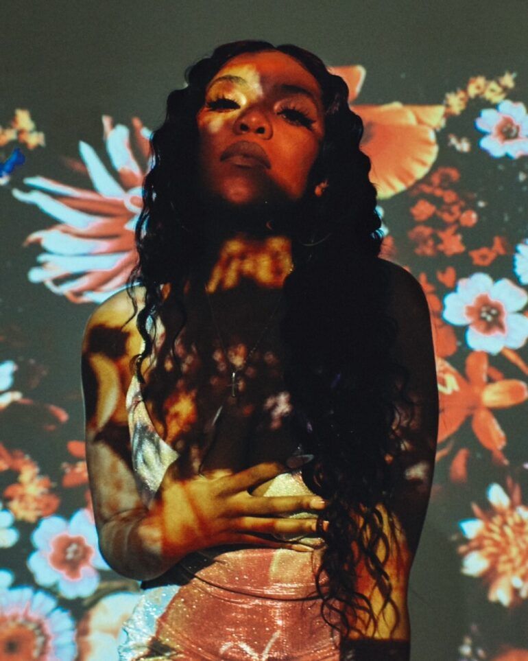 South Africa's Songstress Elaine Makes Her 2021 Debut