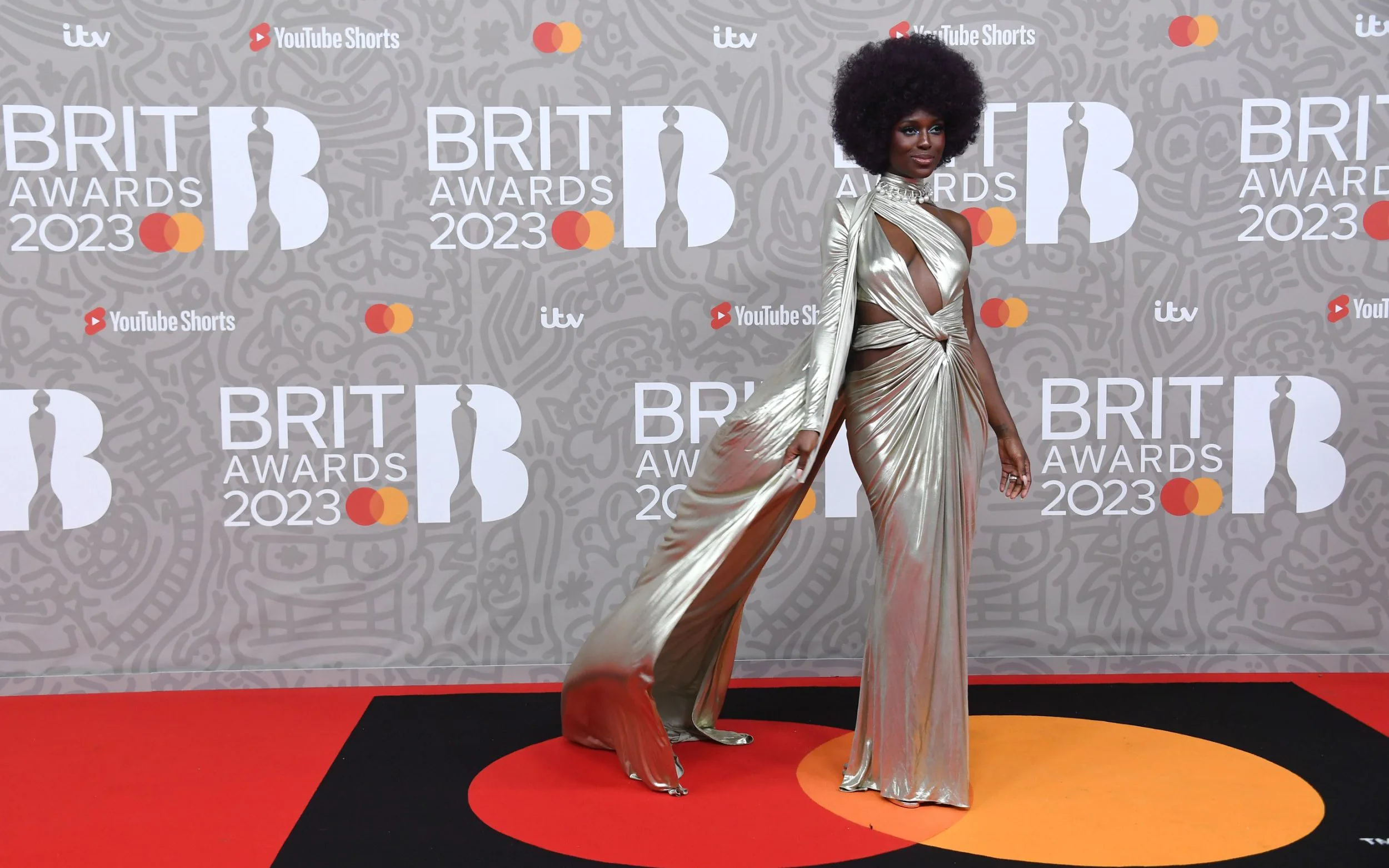 TELEMMGLPICT000325078973_trans_NvBQzQNjv4BqP-t-XiuvYMJPd4Ncdgt2haFS7t6wUD2c5CAYw-u7FY - MEFeater