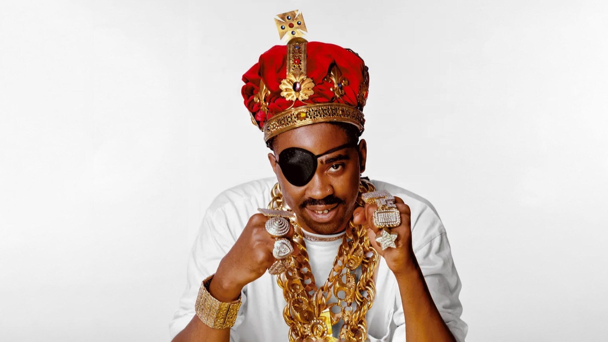 Bling Bling NYC Museum Will Showcase a Hip Hop Jewelry Exhibit