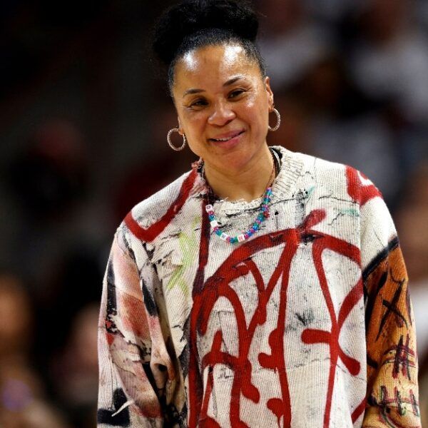 Forever Fly: 7 of Dawn Staley's Best Outfits on the Court
