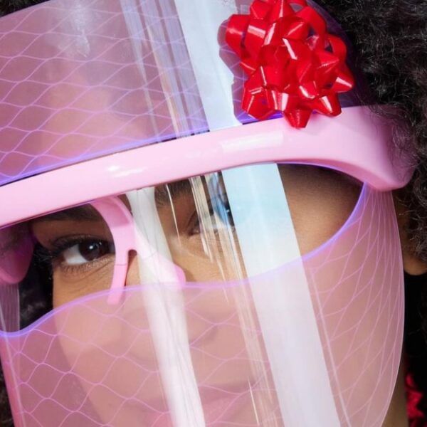 Spoil Your Skin: The Best LED Face Masks for a Glowing Canvas