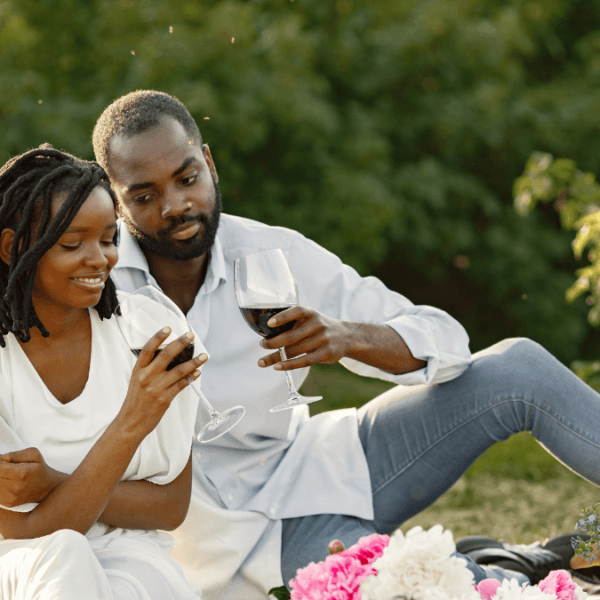 The Best Dating Apps for Every Age: 20s, 30s, 40s, and Beyond - MEFeater