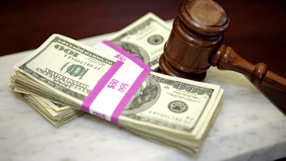 Mo' Money Friday: Class Action Settlements Just in Time for Holiday ...